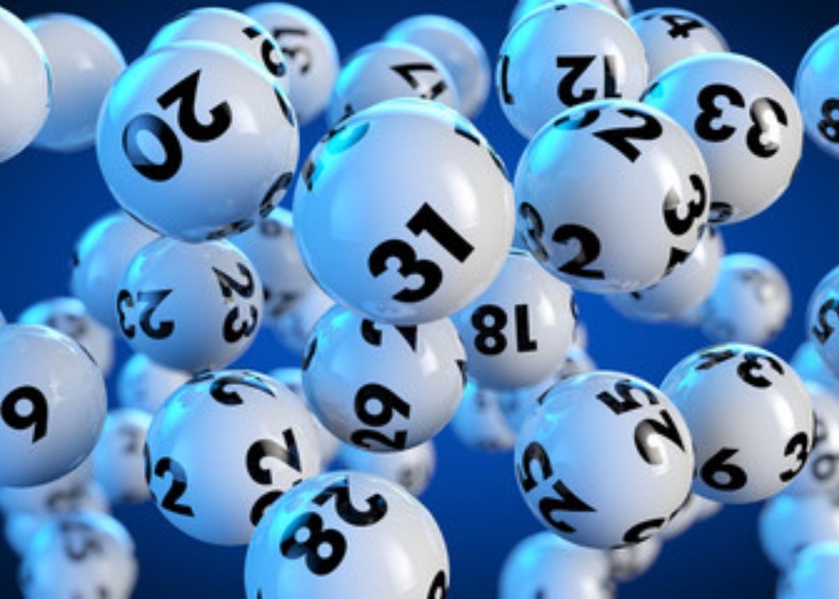 Oz lotto results: Winners are served 25 million prizes for breakfast